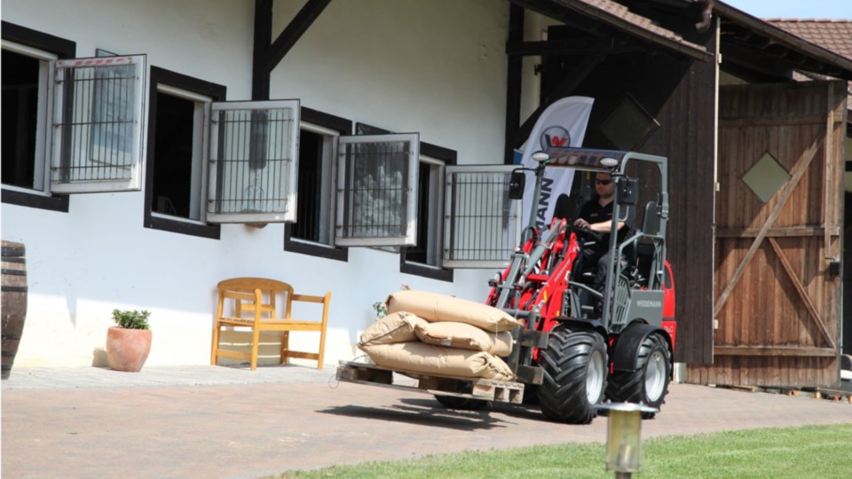eMotion by Linde Material Handling